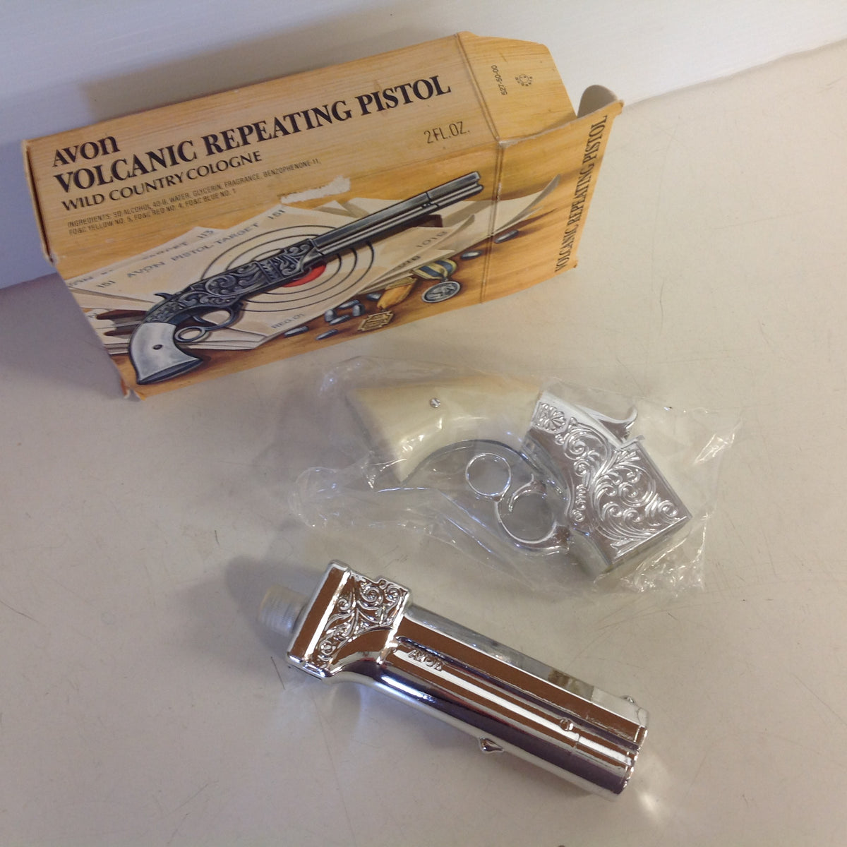 Vintage 1970's AVON Volcanic Repeating Pistol Wild Country Cologne Dec ...