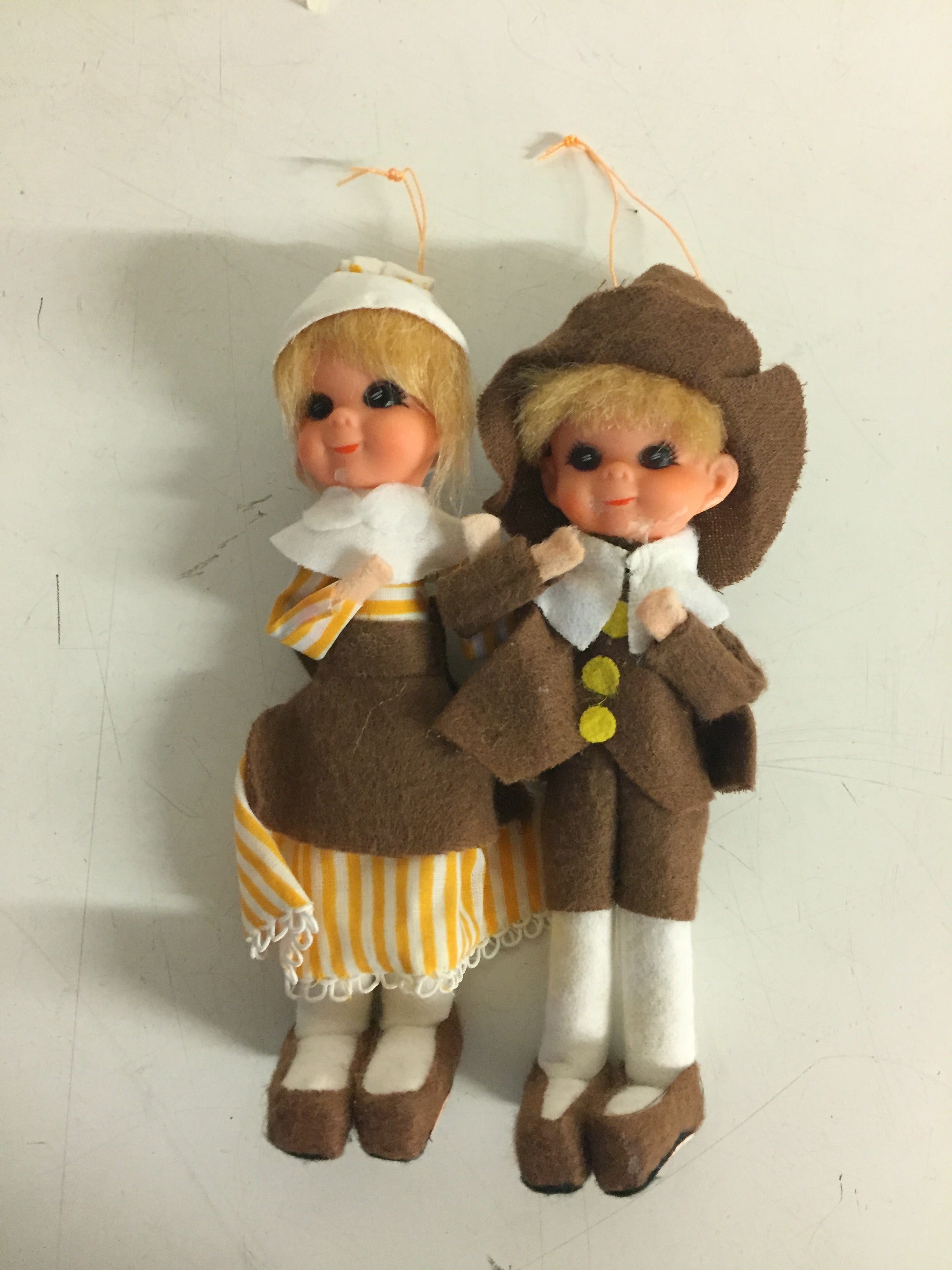 Vintage 1960s Cloth Plastic Thanksgiving Pilgrim Figures – Time Warp, LLC